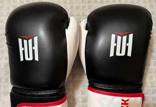 Боксерские перчатки hukk 10 oz