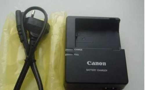 Зарядное устройство Canon LC-E8 для Canon LP-E8