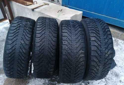 Goodyear UltraGrip 500 235/65 R17