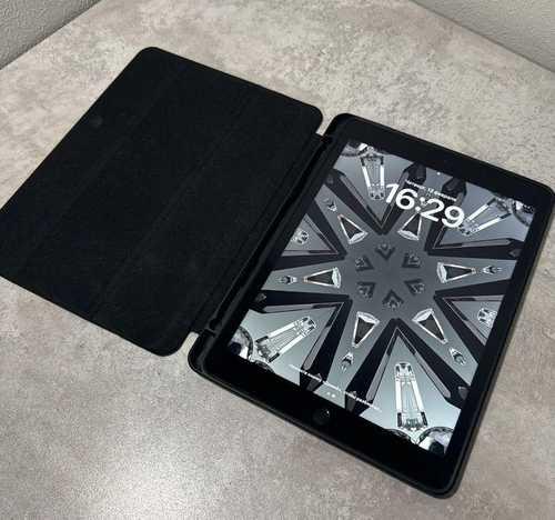 Как новый iPad 9 64gb