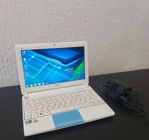 Нетбук Acer Aspire One happy2