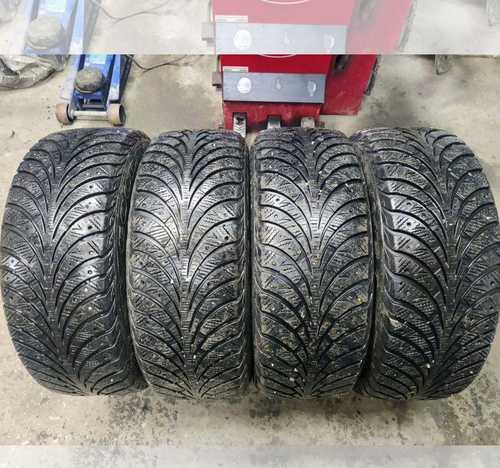 Goodyear UltraGrip Extreme 205/55 R16 91T