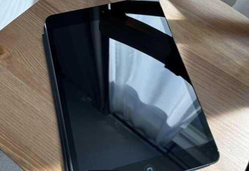 Apple iPad mini 16Gb Wi-Fi MD528RS/A 7.9"