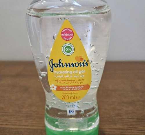 Johnson’s Увлажняющее масло - гель для кожи