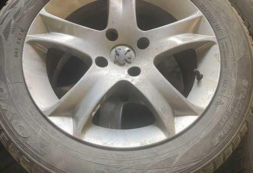 Accelera 651 205/60 R16 25K