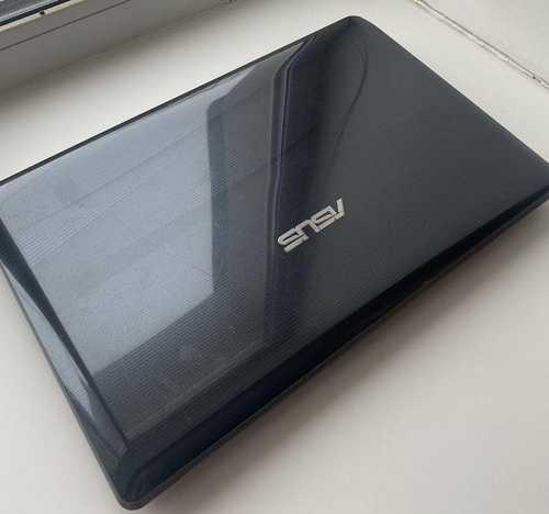 Ноутбук asus A52J