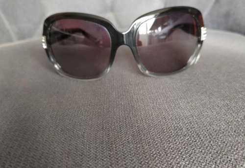 Солнцезащитные очки Emilio Pucci и Vogue
