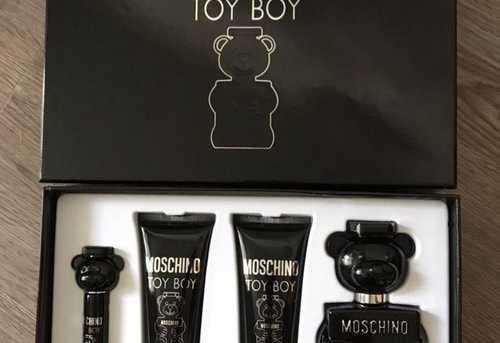 Парфюмерный набор Moschino Toy Boy /мужской