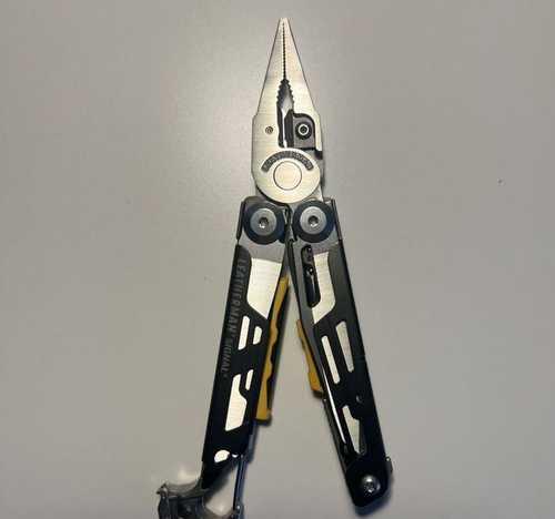 Мультитул leatherman signal 832265