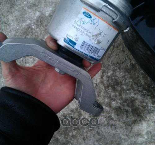 Опора двигателя Duratec-HE 1723141 ford