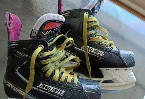 Продам коньки хоккейные bauer vapor select