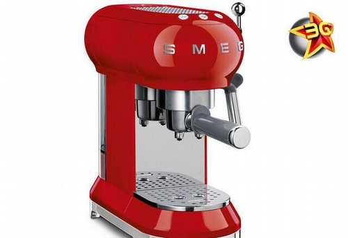 Кофемашина Smeg ECF01rdeu Red