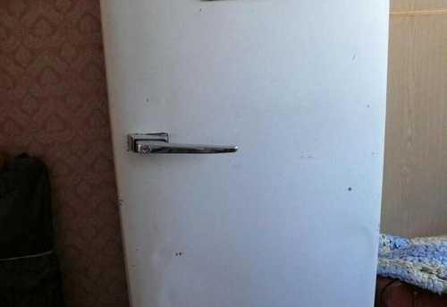 Холодильник ЗИЛ-Москва