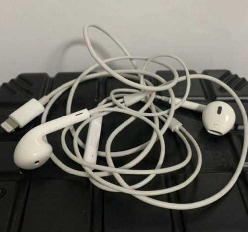 Наушники apple earpods lightning