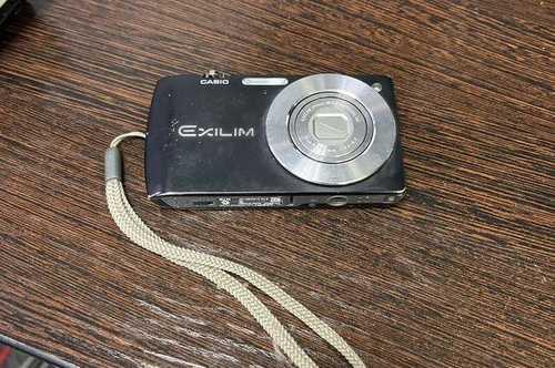 Компактный фотоаппарат Casio Exilim Ex-S200
