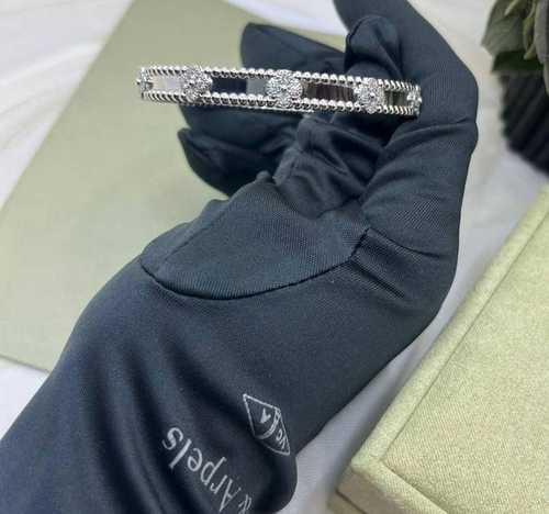 Браслет Van Cleef 18 К в Москве