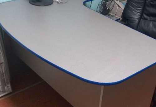 Компьютерный офисный письменный стол руководителя
