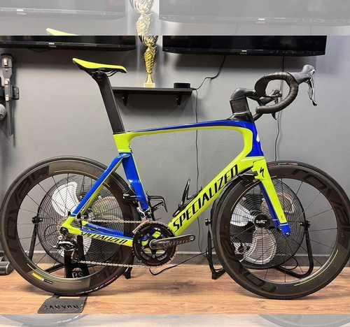 Шоссейный велосипед Specialized venge