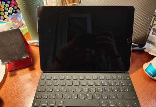 iPad SMART Keyboard