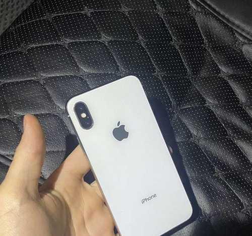 iPhone X, 64 ГБ