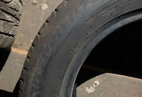 Dunlop Grandtrek AT3 215/65 R16