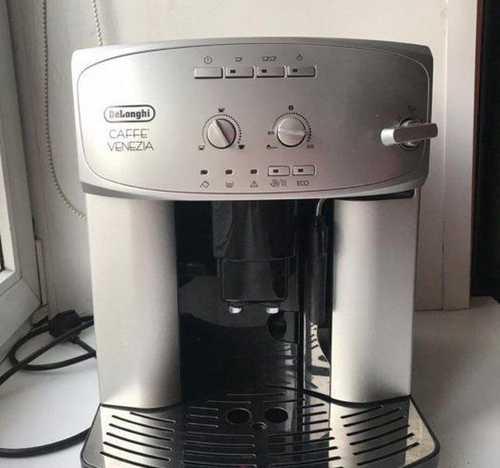 Кофемашина Delonghi Esam 2200