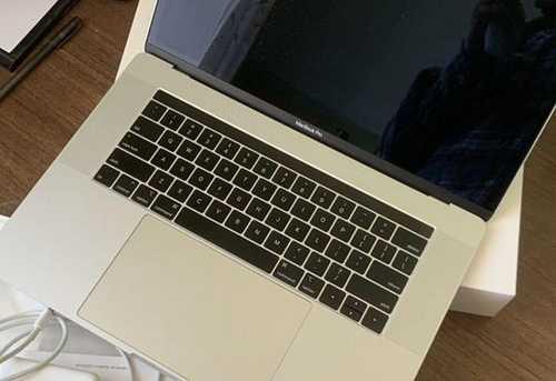 MacBook Pro 15 (2019), 512 гб, Core i7, 2.6 ггц, R