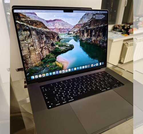 Macbook pro 16 m1 pro 33 цикла