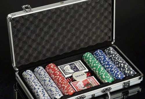 Покер в металлическом кейсе 2 колоды, 300 фишек