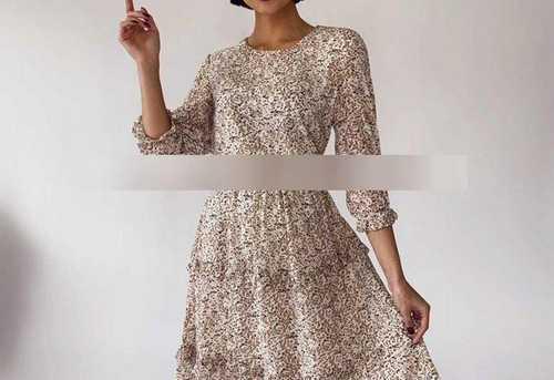 Платье с цветочным принтом Fashiontrend