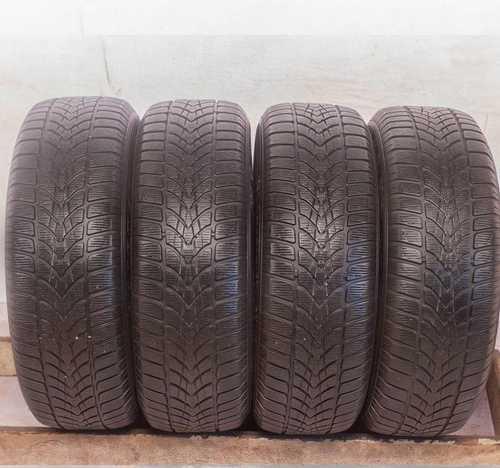 Dunlop SP Winter Sport 4D 215/65 R16 98T