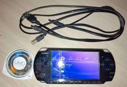 Sony PSP 3000 (прошитая, 32гб карта памяти)