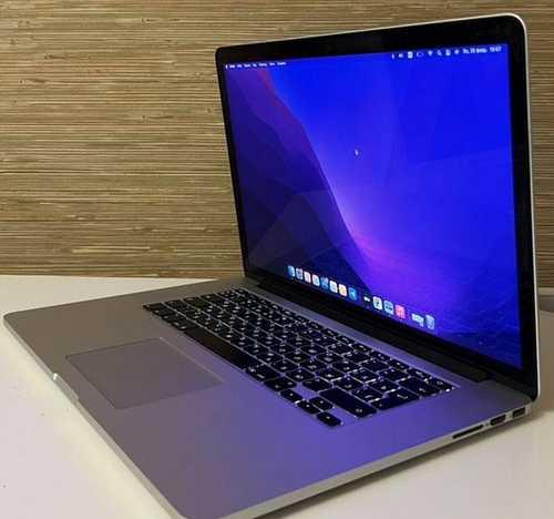 Apple MacBook Pro 15 2015 256 Гб