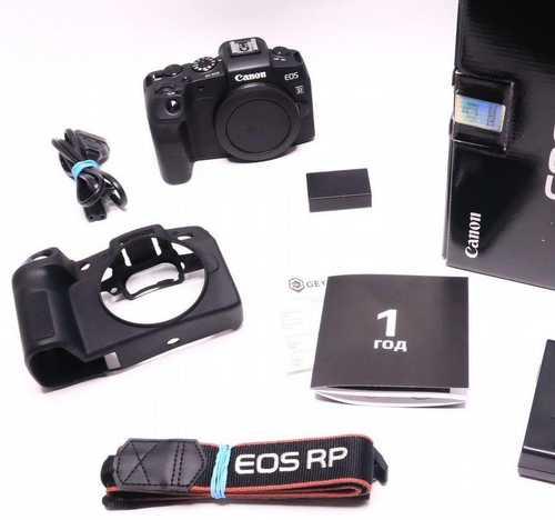 Фотоаппарат Canon EOS RP (body)   чехол