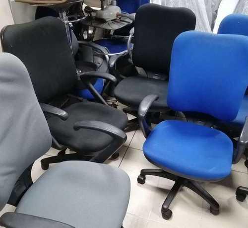 Компьютерные офисные кресла, стулья