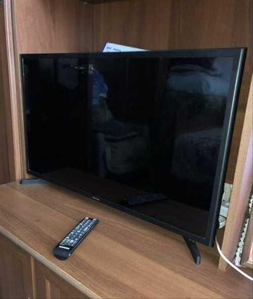 Телевизор Samsung ue32m5000ak