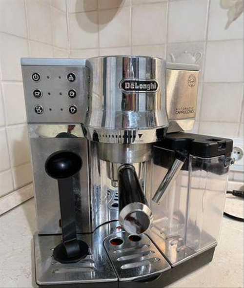 Кофеварка delonghi