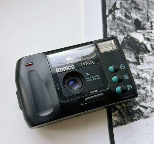 Konica MT-100 пленочный фотоаппарат