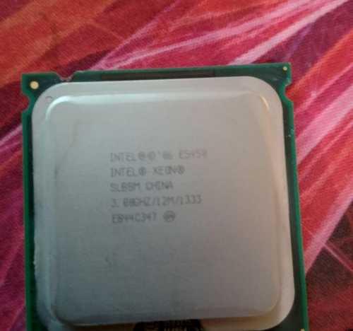 Процессор Intel Xeon E5450