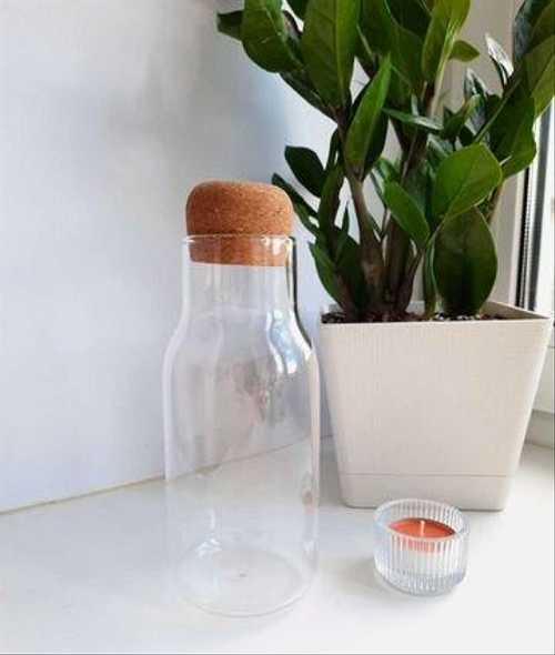 Стеклянный графин/бутылка с пробкой
