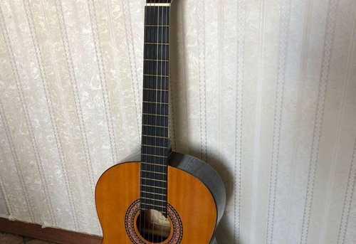 Гитара Amati