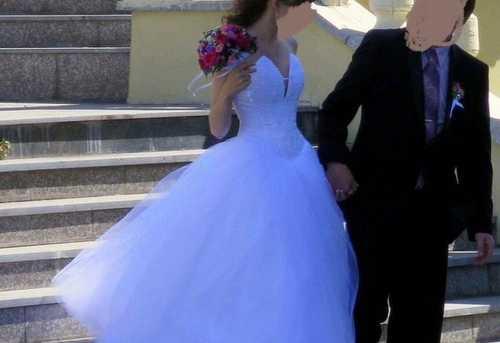 Свадебное платье 42 бу