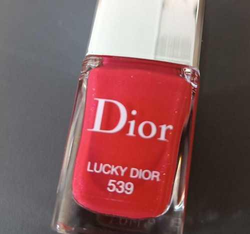 Лак для ногтей Dior nail 539