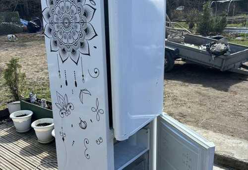 Холодильник двухкамерный indesit