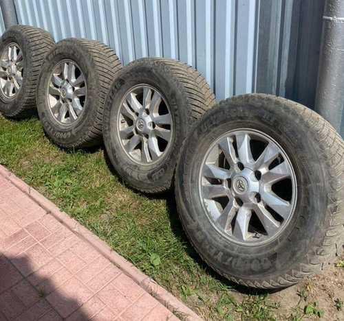 Оригинальные колеса на Land Cruiser 200 285/65 R17