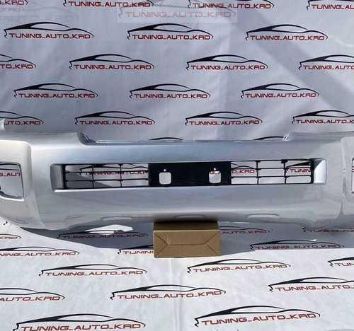 Бампер передний Toyota land cruiser 200