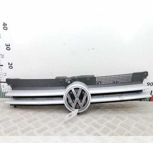 Решетка радиатора для Volkswagen Golf 4 1J0853653C