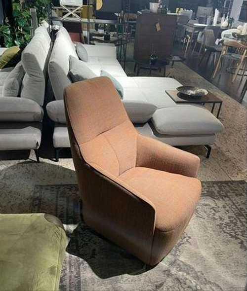 Дизайнерское интерьерное кресло
