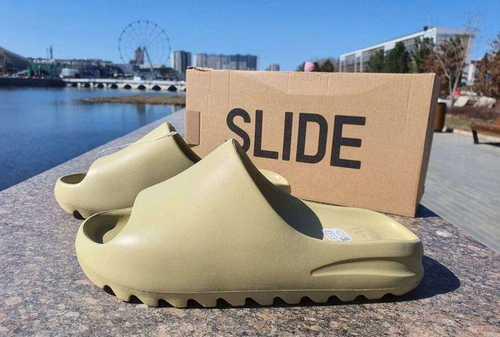 Сланцы Adidas Yeezy Slide Premium Quality 35-45