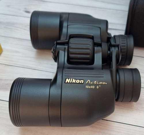 Бинокль Nikon Action 10x40 CF 7266